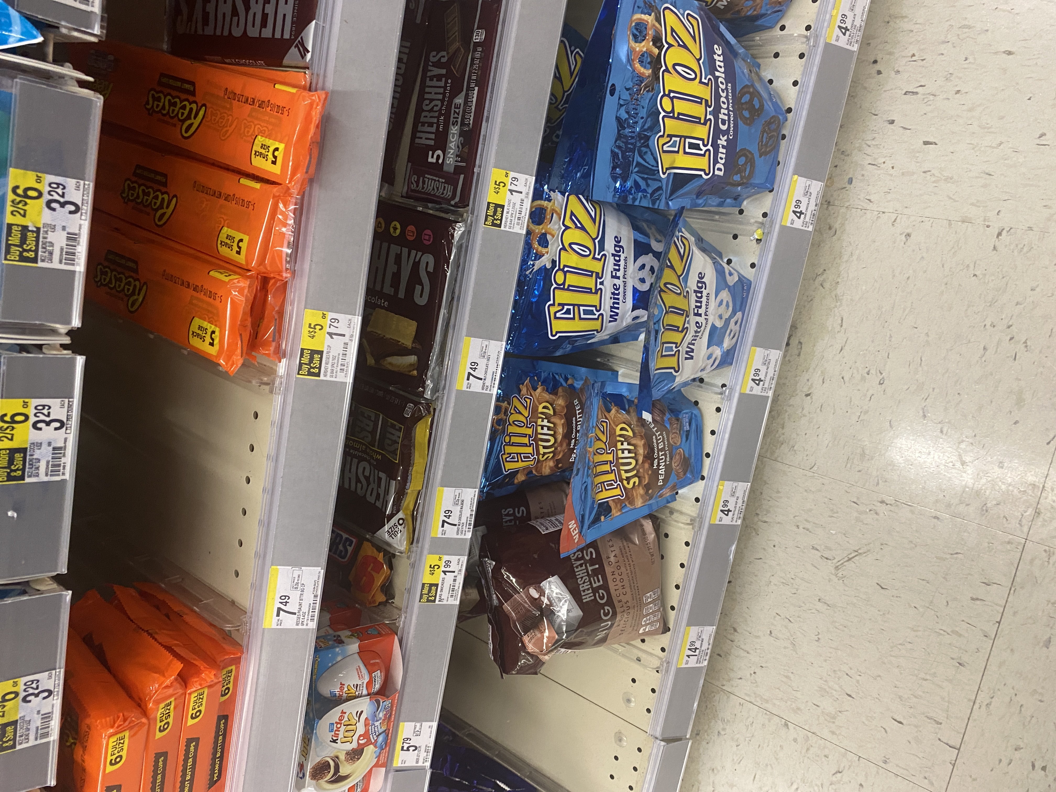Shelf Tagging V3 Object Detection Dataset And Pre Trained Model By