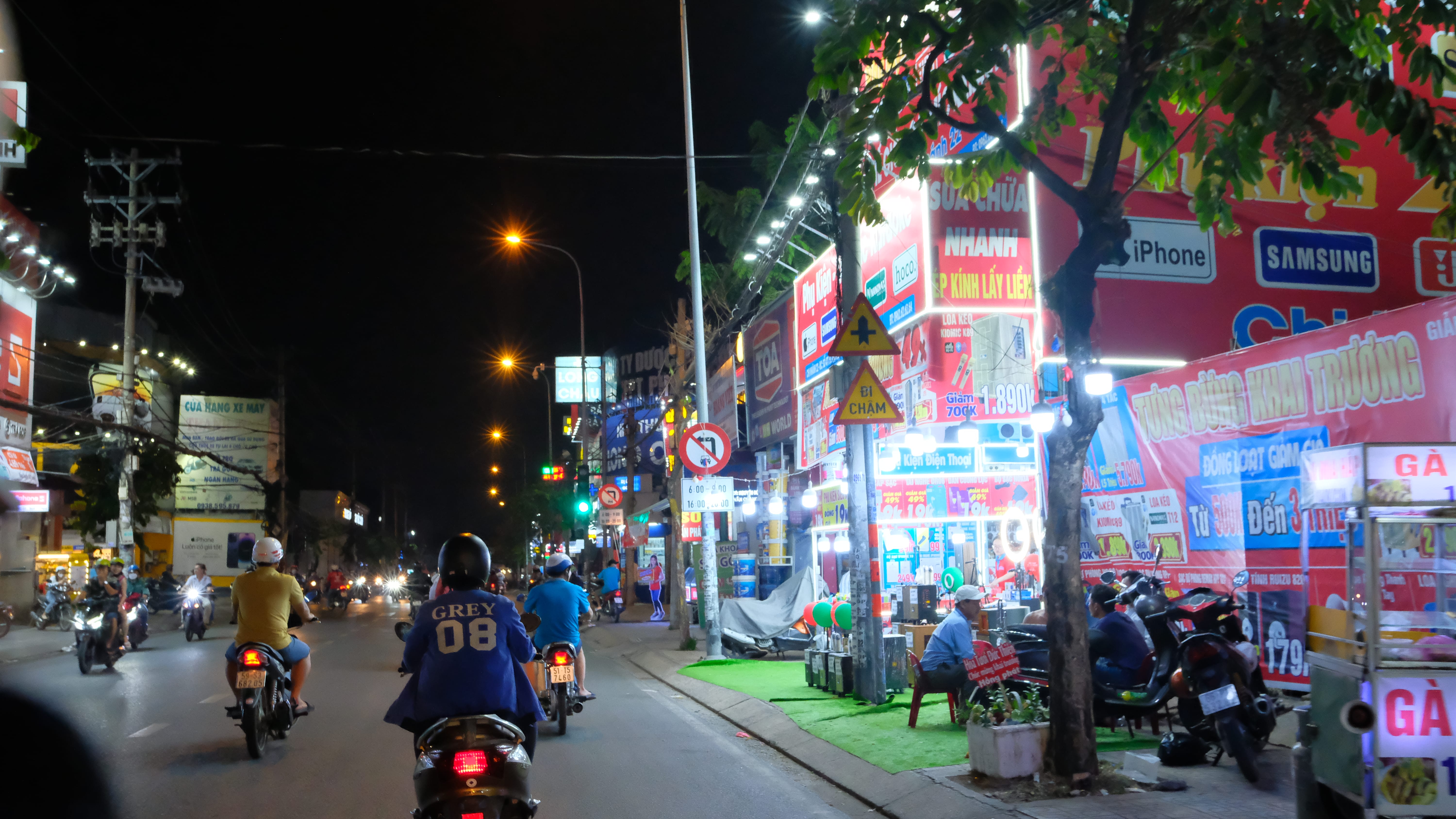 Traffic Sign Night Object Detection Dataset And Pre Trained Model By Hcmut