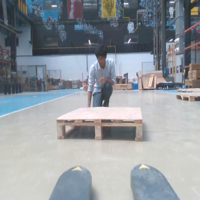 pallet-pose-12points new Keypoint Detection Dataset by Marinas Workspace