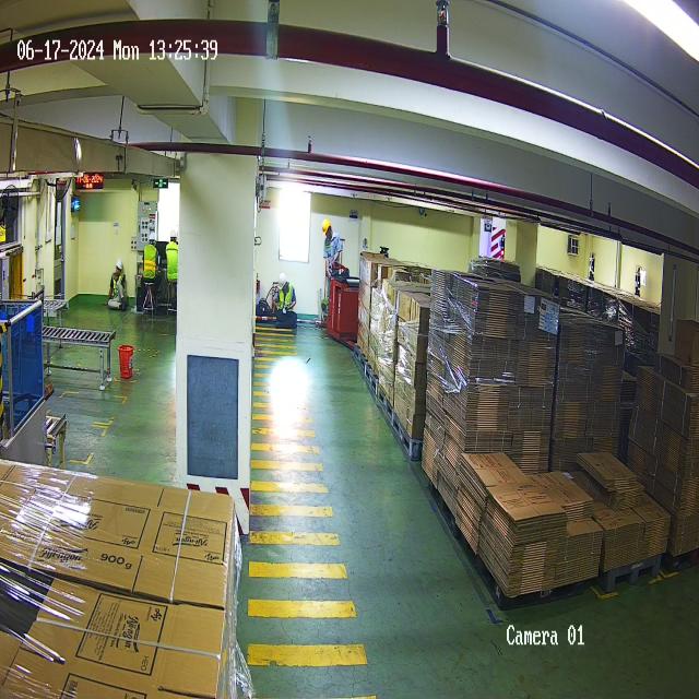 factory (factory-oqvgi) - Roboflow Universe