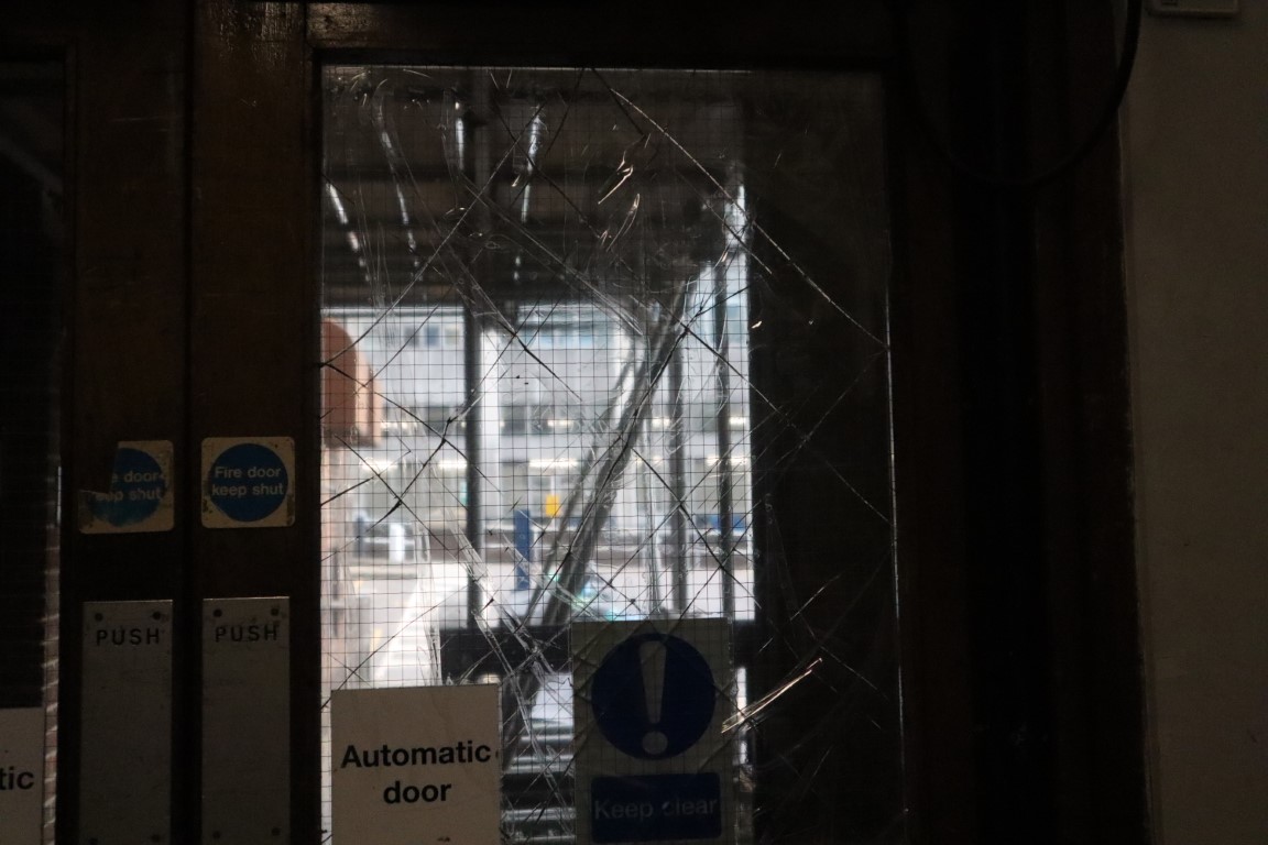 Glass Defects Object Detection Dataset By Bsc