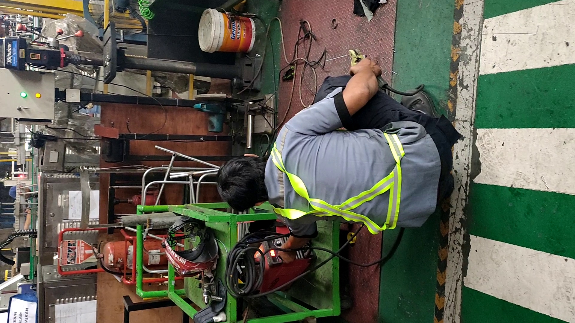 Personal Project (personal-project-jbdfz) - Roboflow Universe