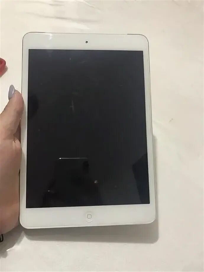 Tablet-damage-detection Object Detection Dataset by demoworkspace