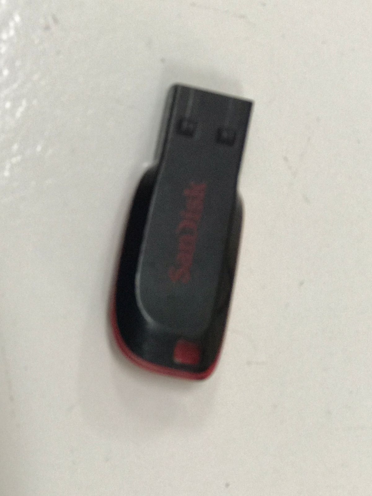 Flashdisk Object Detection Dataset and Pre-Trained Model by Testing