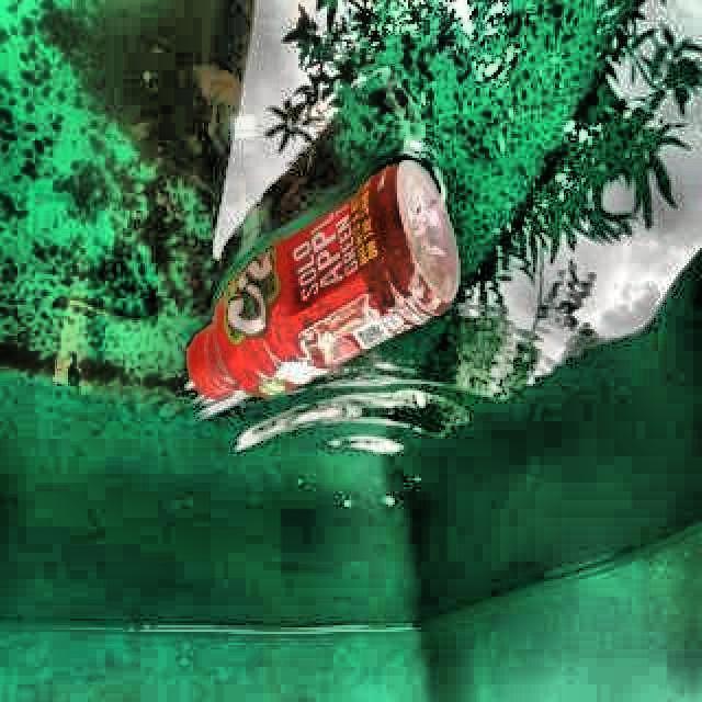 Plastic Waste Detection Object Detection Model by thouraya