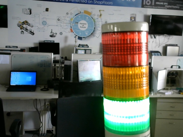 Tower Lamp Detection Object Detection Dataset And Pre Trained Model By Myml