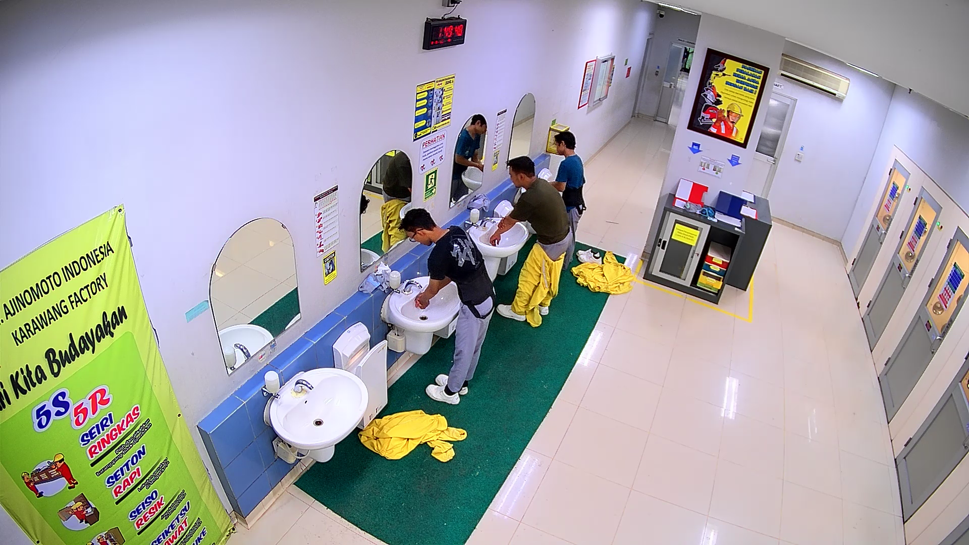 Hazmat PPE Object Detection Dataset by objectdetection