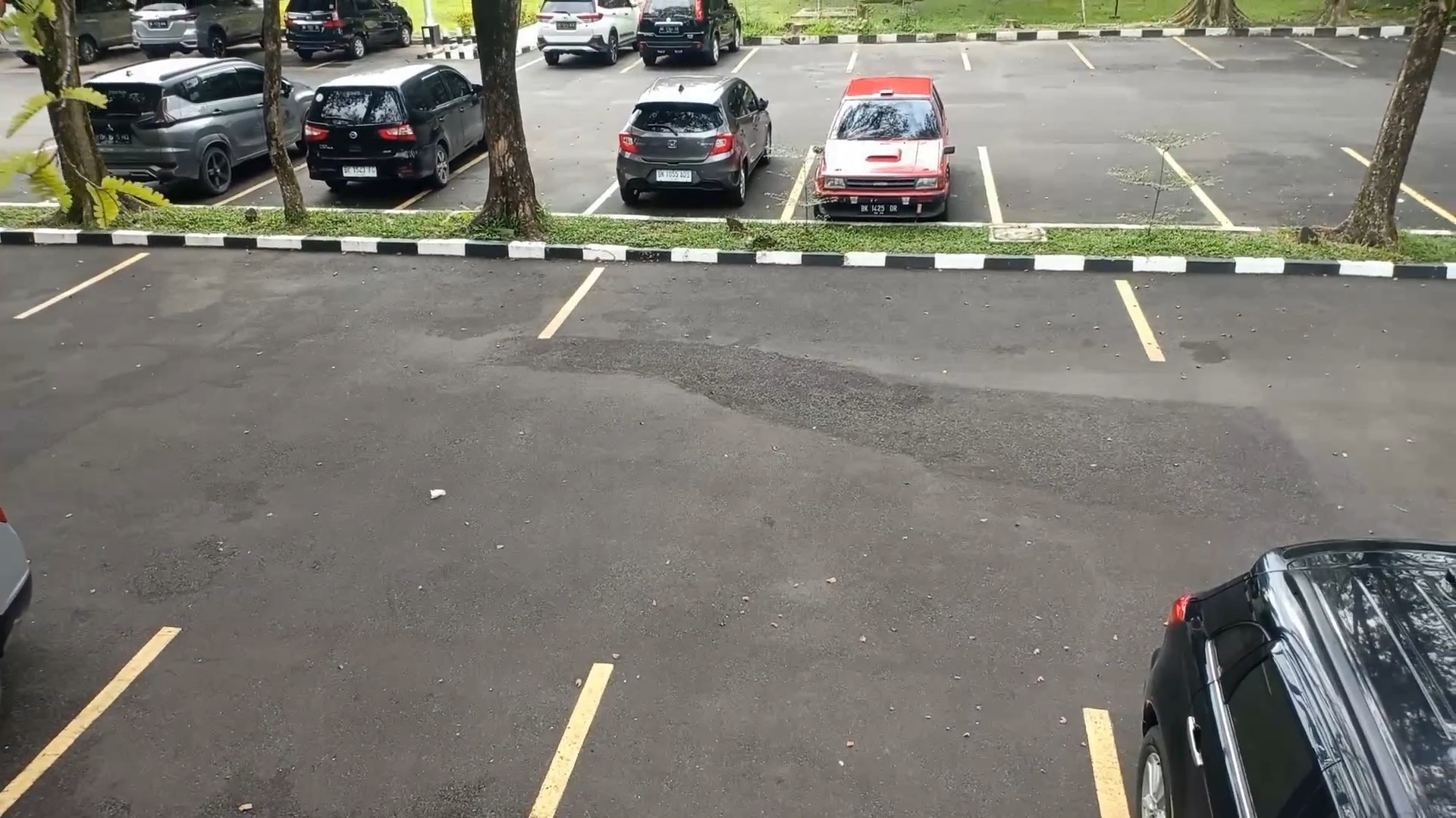 Car Space Find Object Detection Dataset And Pre Trained Model By Eves Workspace