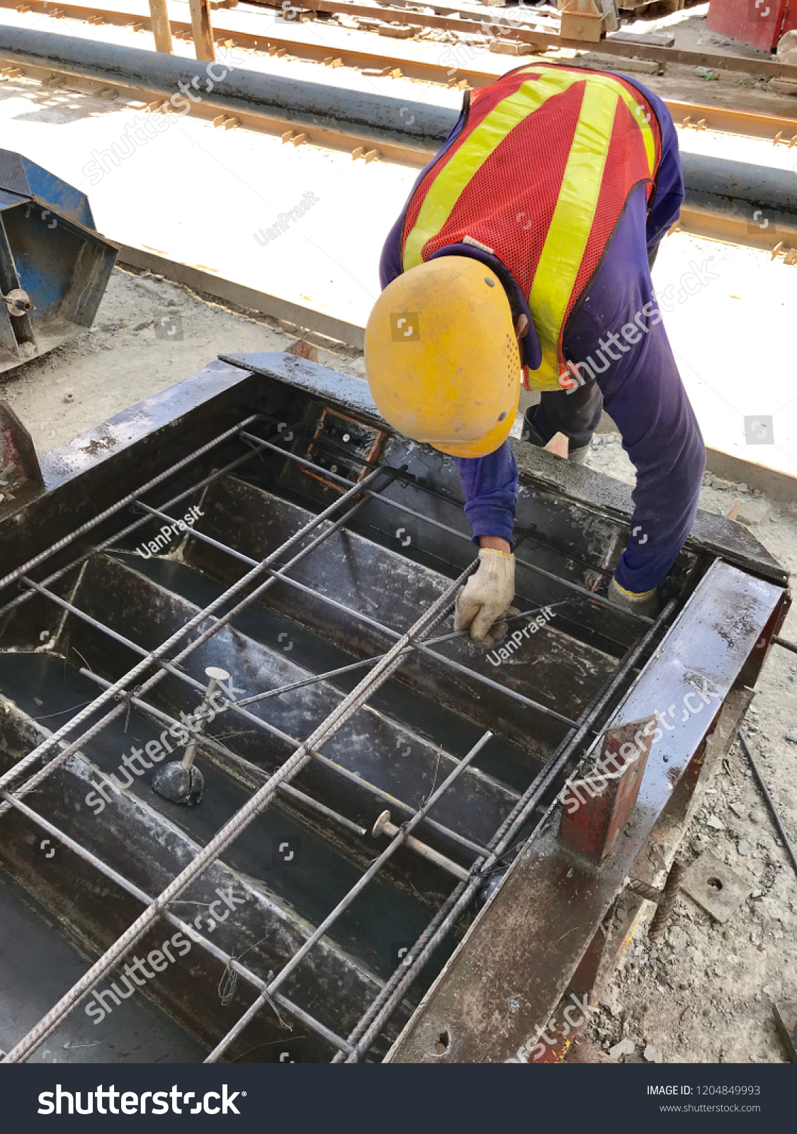 Computer Vision for Construction safety Object Detection Model by URECA ...