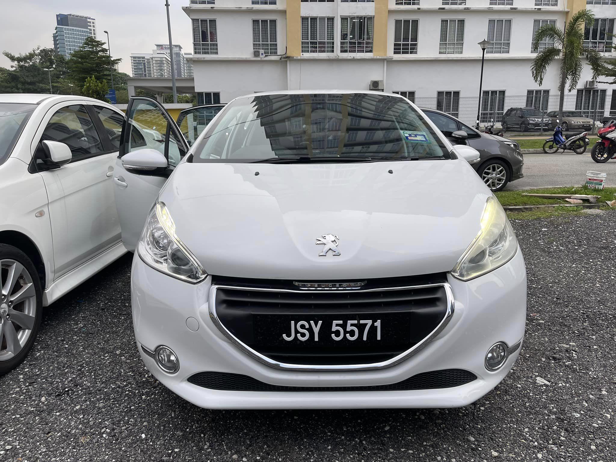 ANPR (anpr-mp0xw) - Roboflow Universe