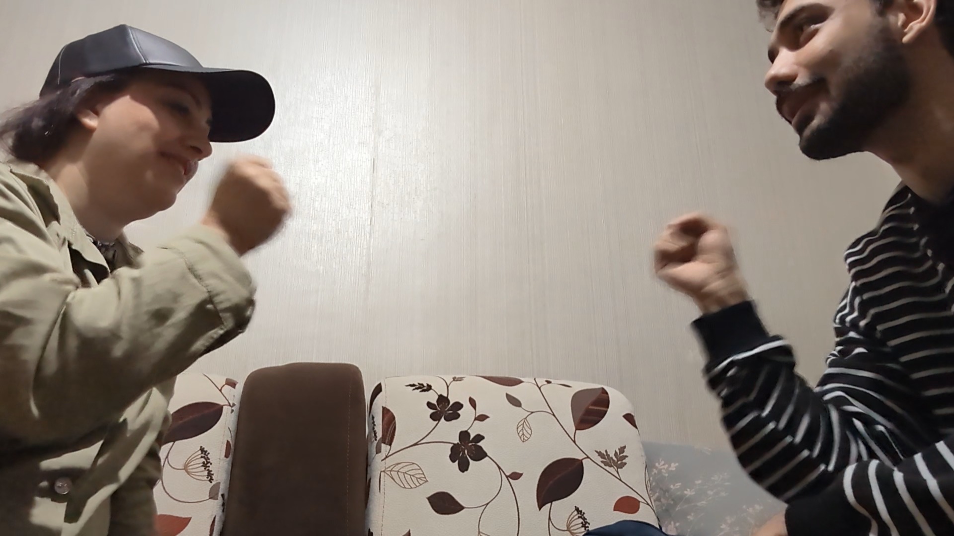 Rock Paper Scissor Object Detection Model by Vision Room