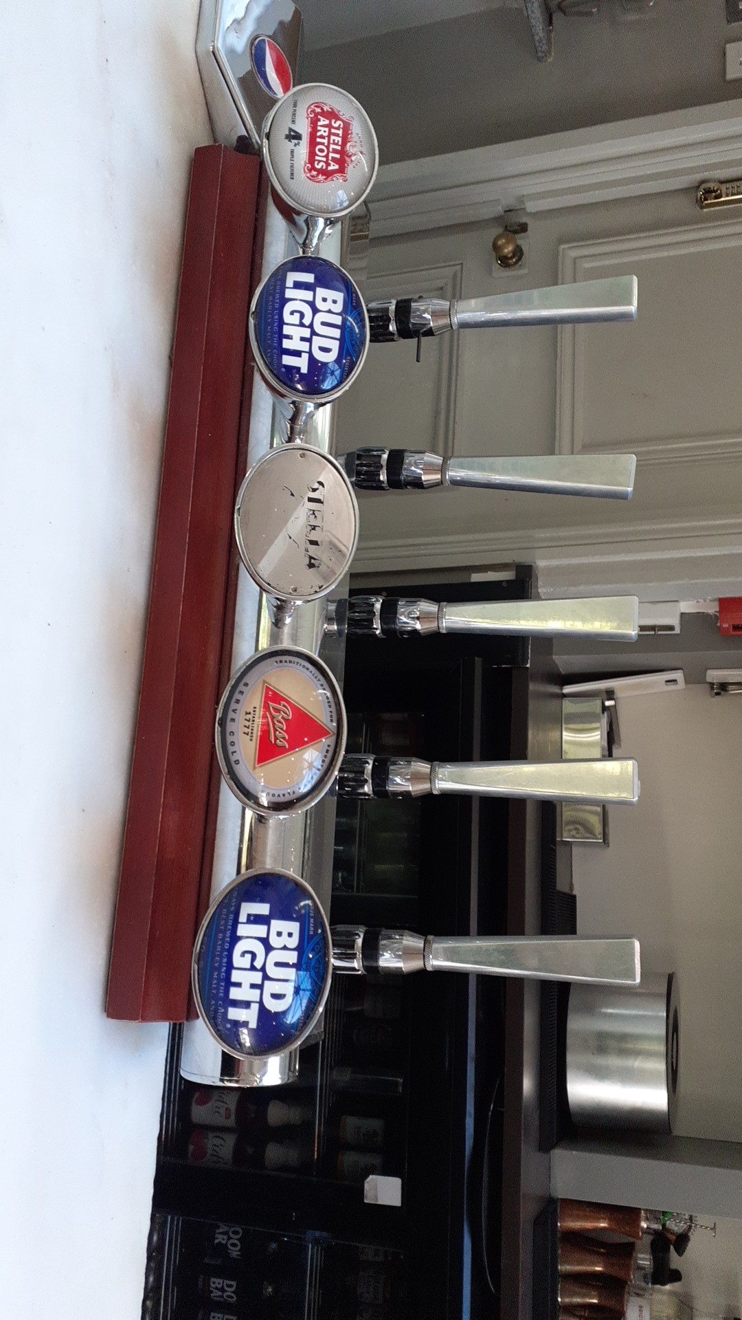 Stella Artois Object Detection Dataset by Sumant Duggal