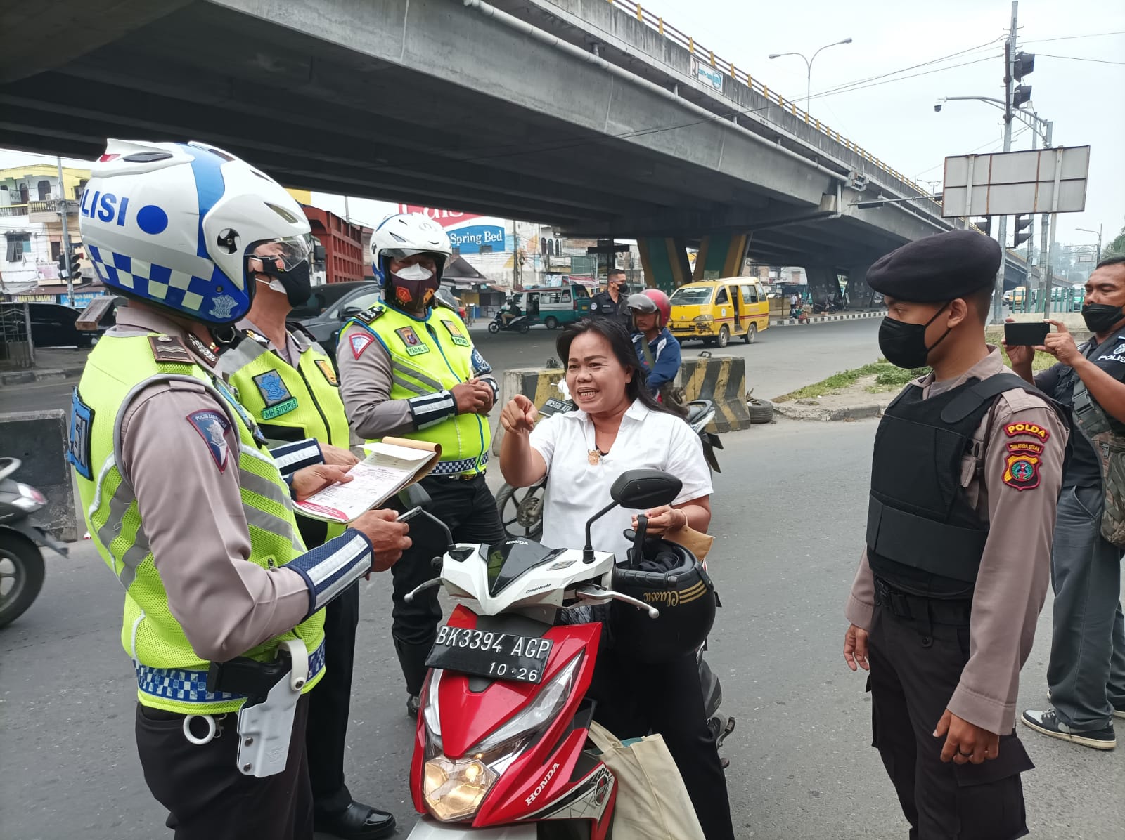 No Helmet And Plat Object Detection Dataset And Pre Trained Model By Skrip