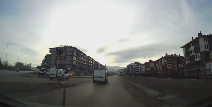 TT-1 yol ver Object Detection Dataset by sinem ispirli