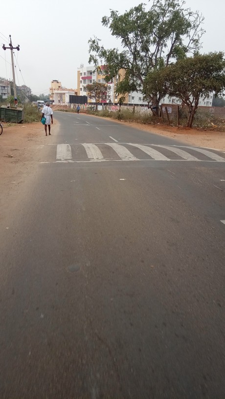 Speed Bumps Annotation Object Detection Dataset by aboudihajrihab