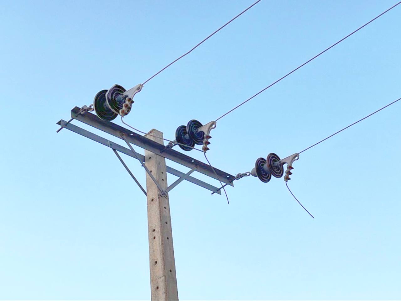 New insulation breakdown Object Detection Dataset by Electric pole ...