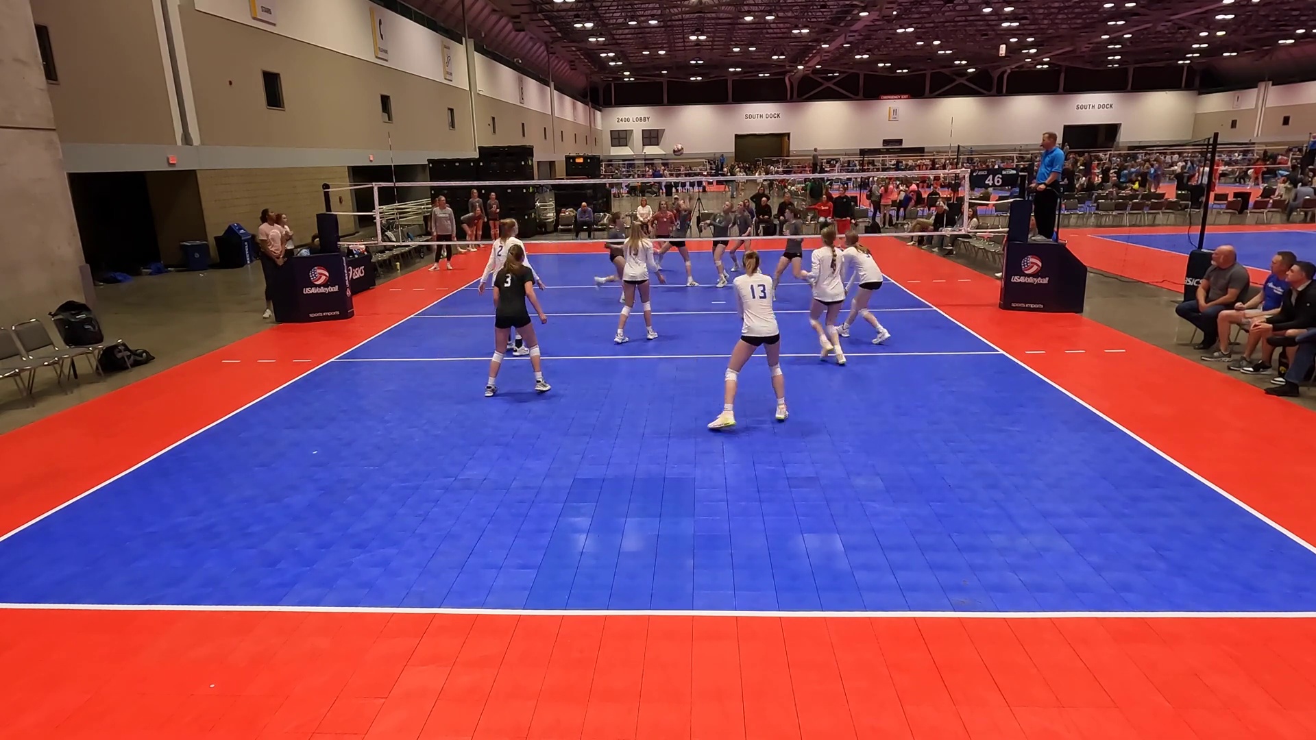 vollyball (vollyball-b9mq7) - Roboflow Universe