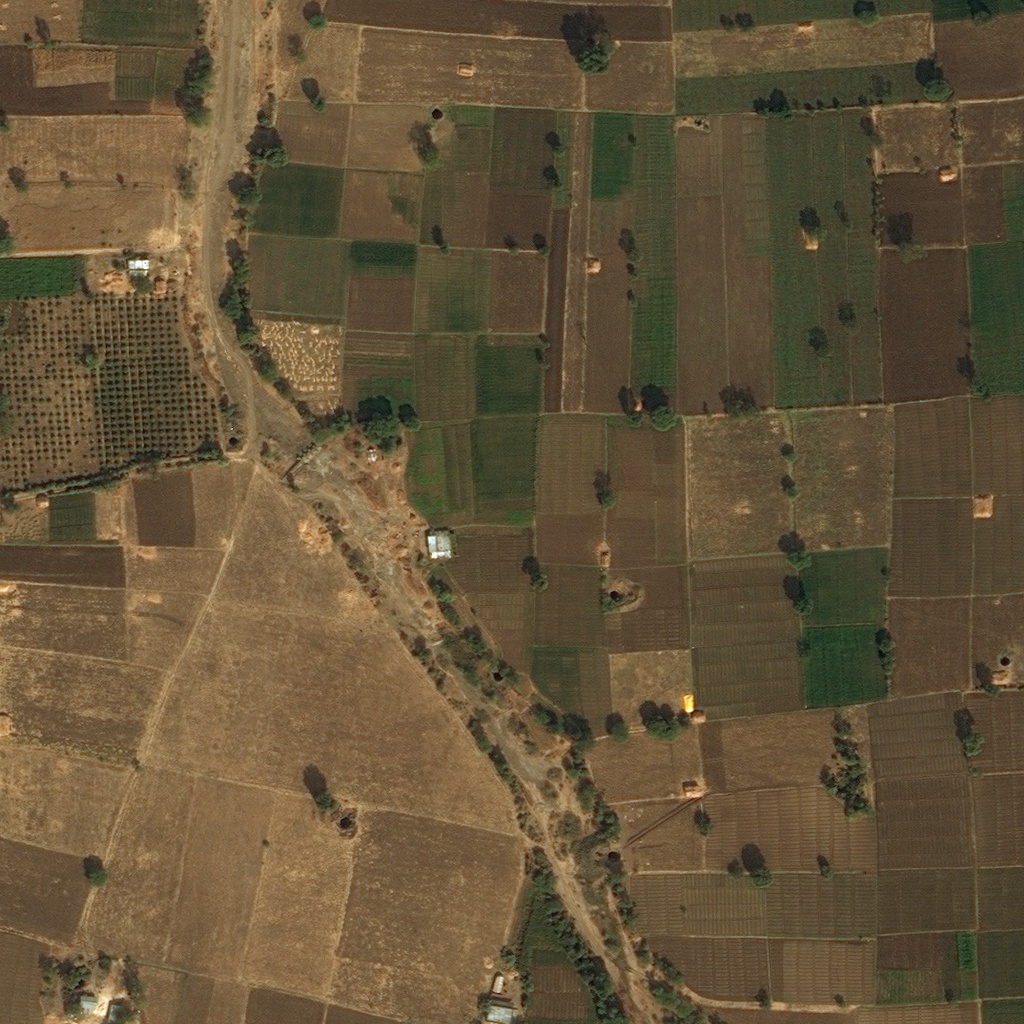 roadmapper Instance Segmentation Dataset by lebothackathon