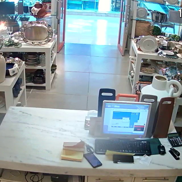 Label feet Object Detection Dataset and Pre-Trained Model by tutto