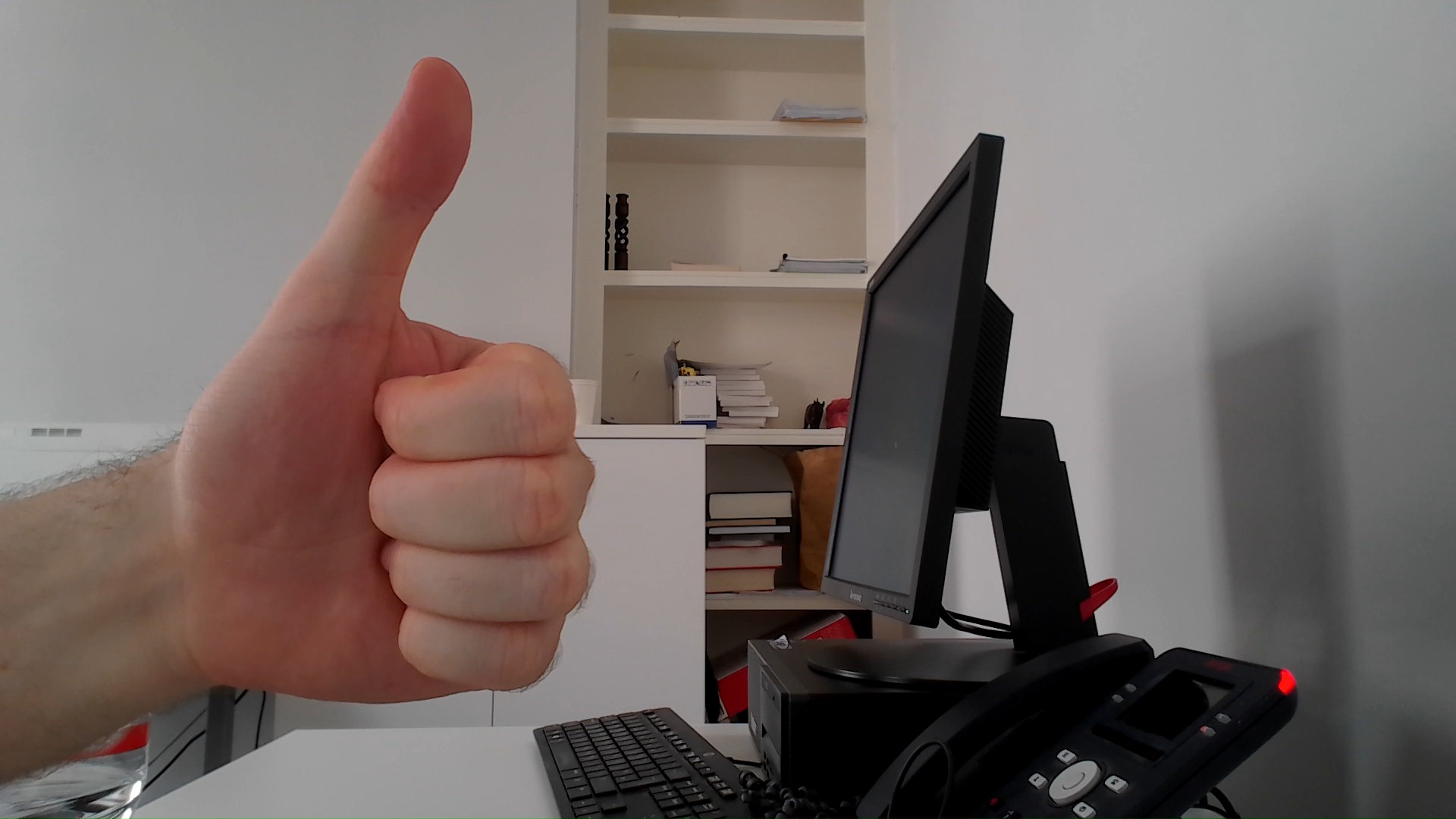 HandSignals Object Detection Dataset by ObjectDetection