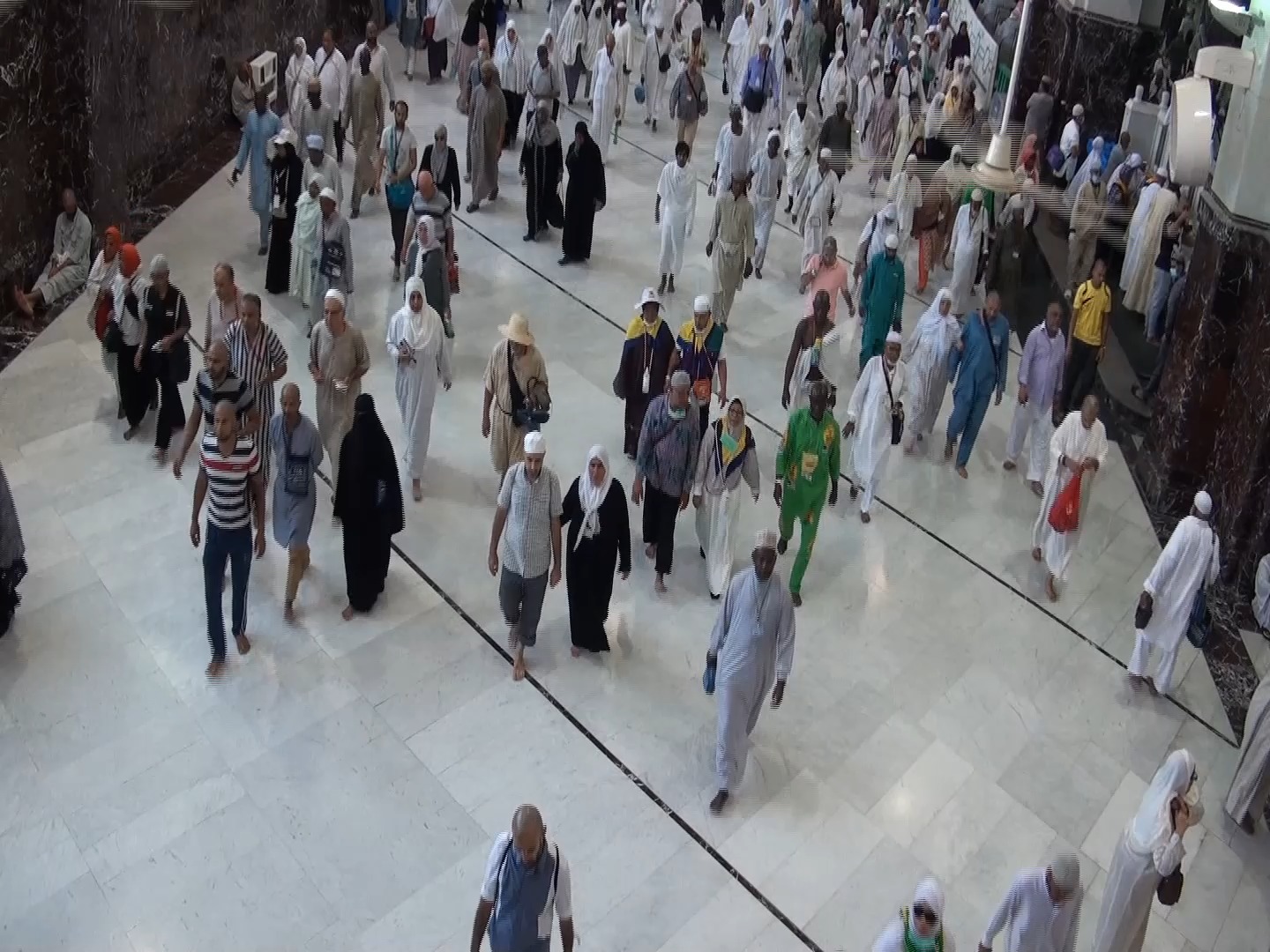 crowd-detection-hajj Object Detection Dataset and Pre-Trained Model by ... crowd-detection-hajj Object Detection Dataset and Pre-Trained Model by ...
