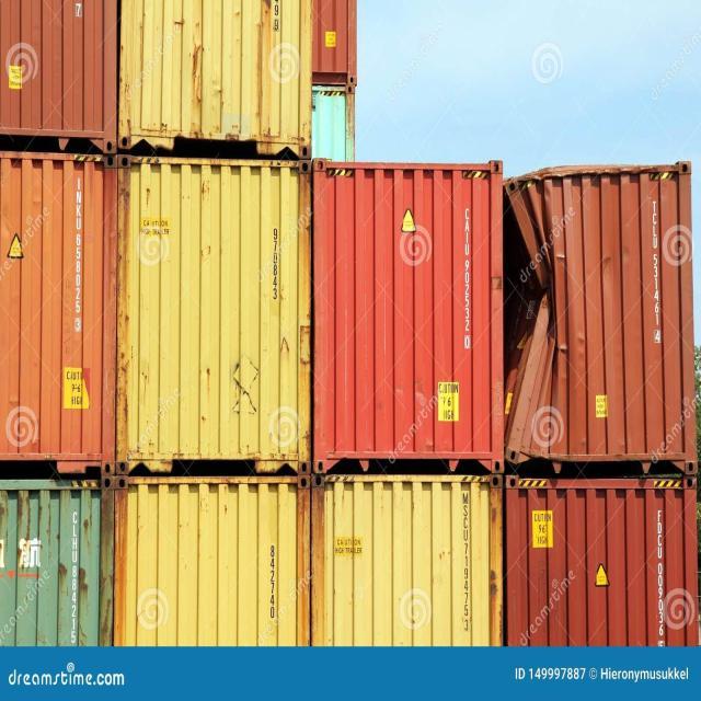 Container damage detection Instance Segmentation Dataset by cardamage