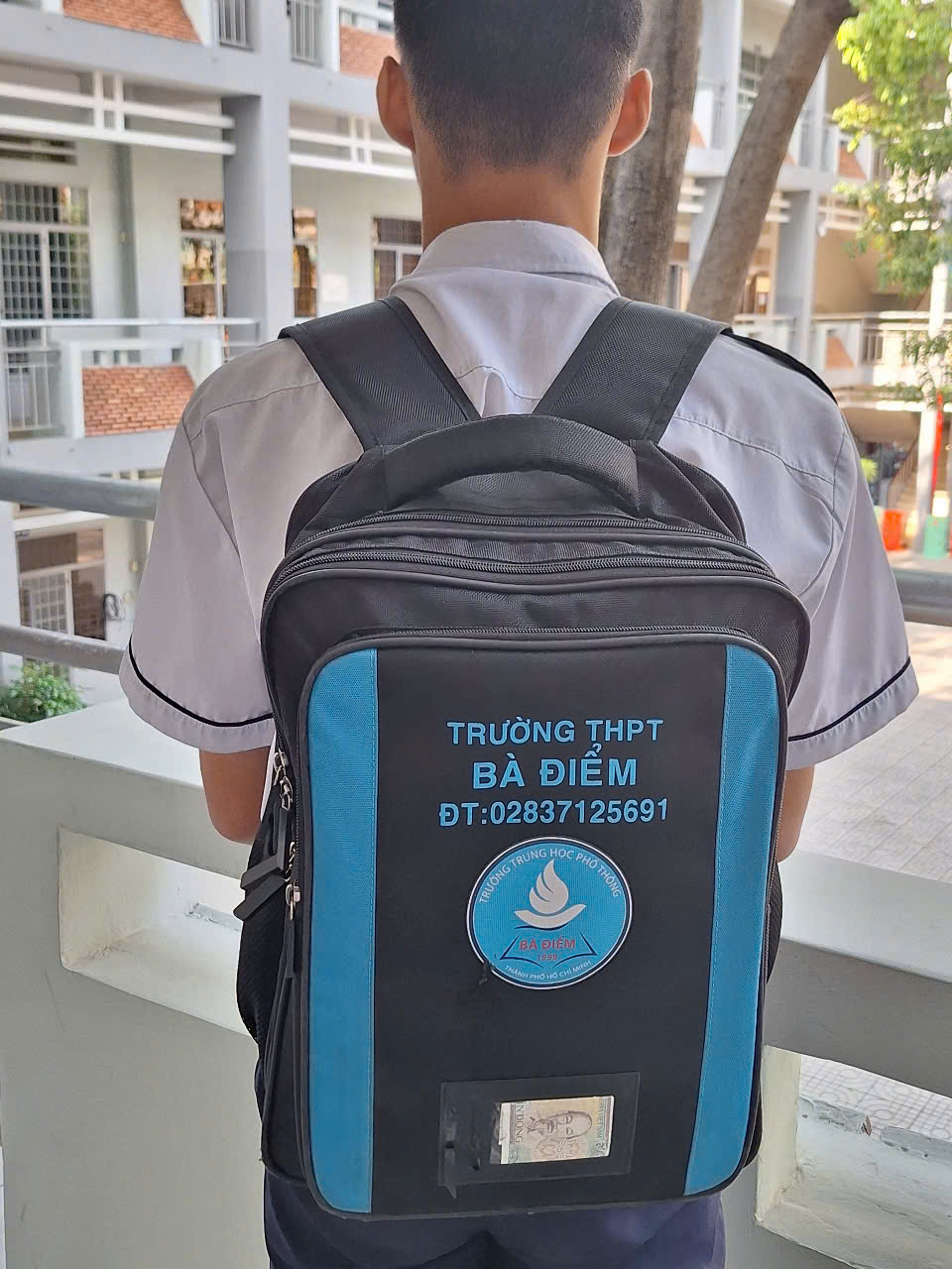 Bag detection Object Detection Model (v3, bag v3) by Vietnamese School Uniform