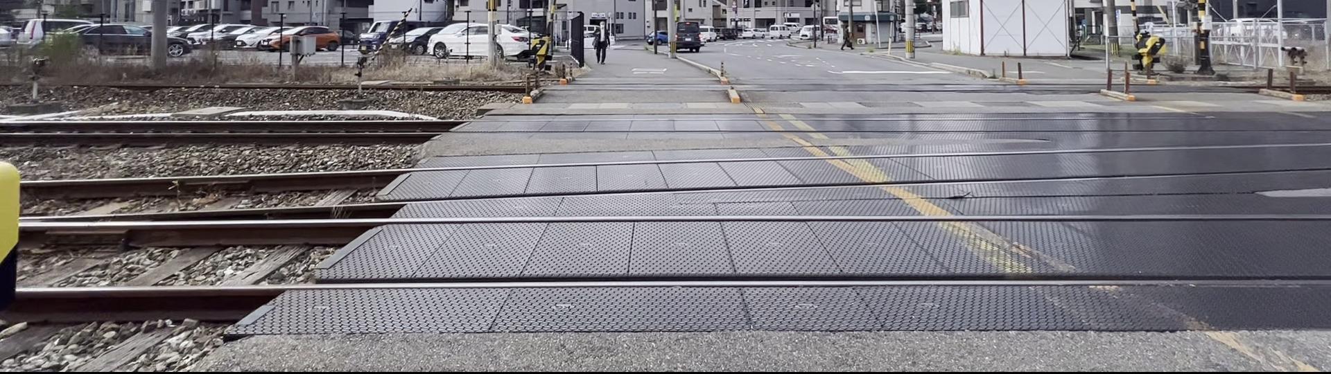 Railroad Crossing Classification Classification Dataset By Giricoooo