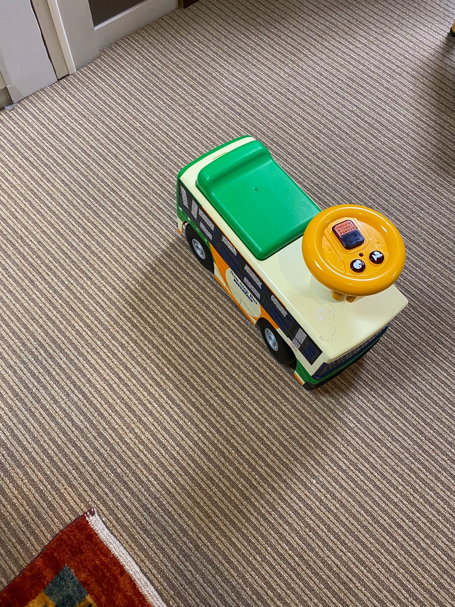 Bus detection Object Detection Dataset by Kay Kitazawa