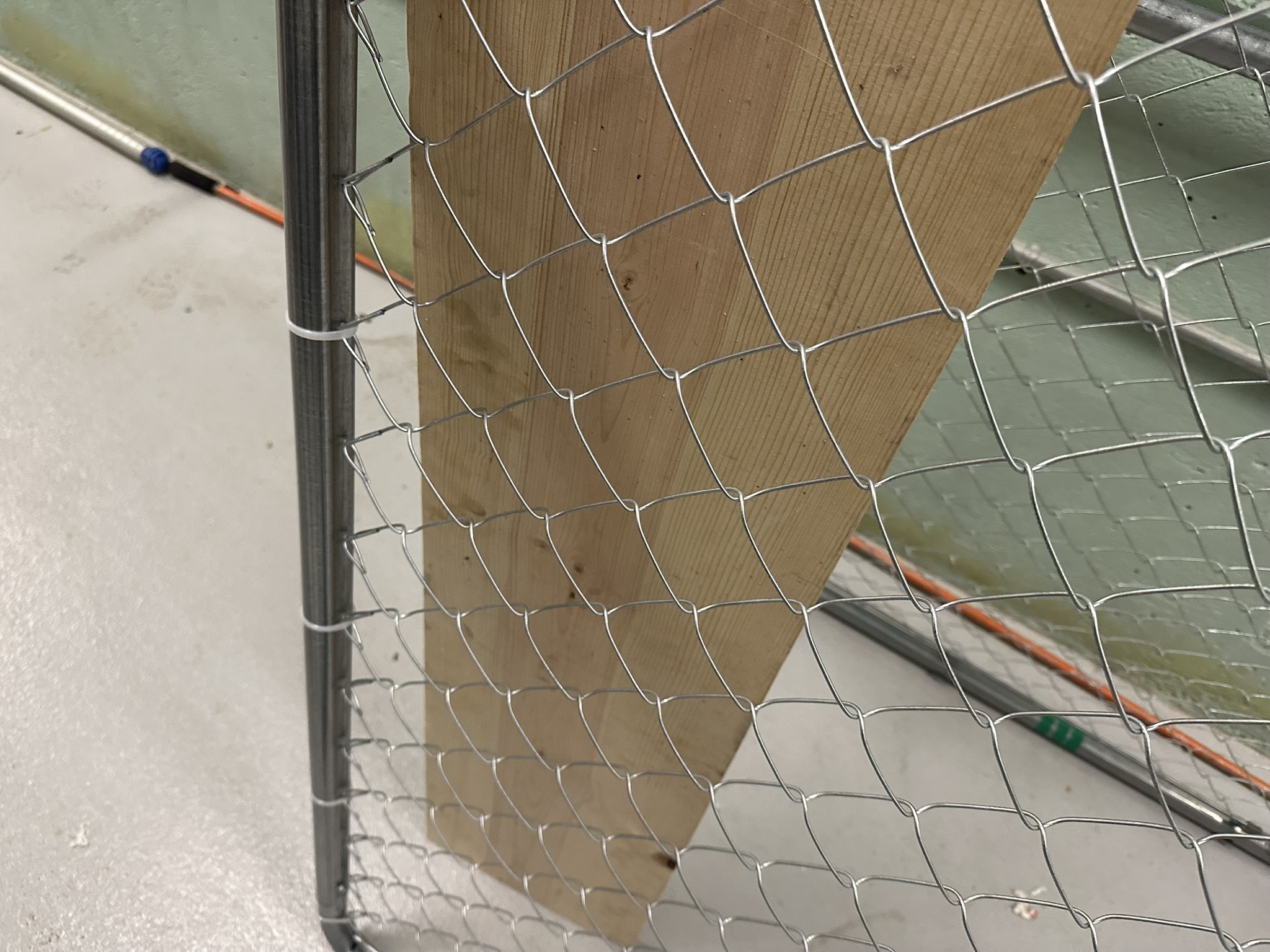 Fence Segmentation Instance Segmentation Model by Fence Segmentation