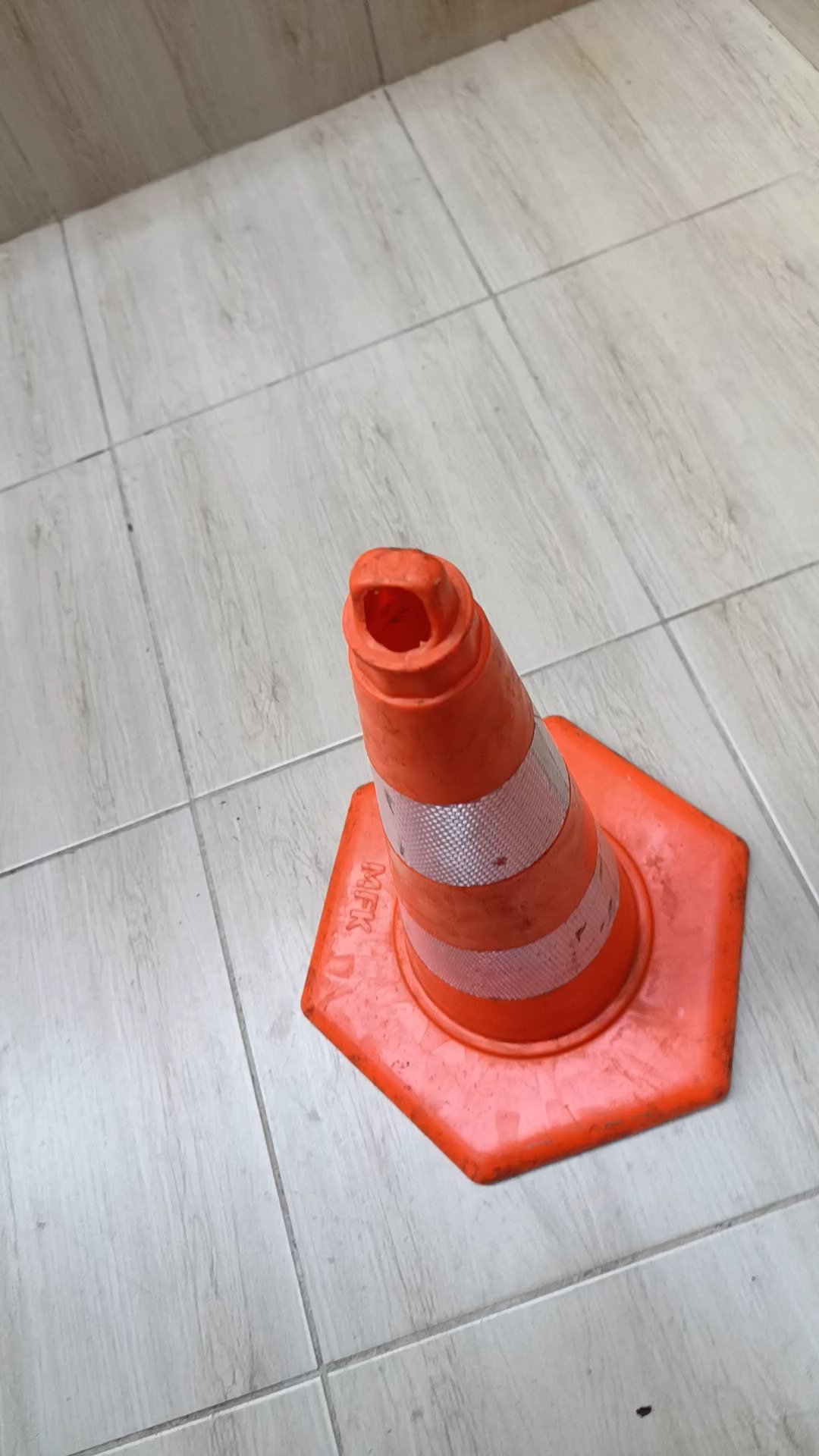 Traffic Cones Object Detection Dataset by seedspark