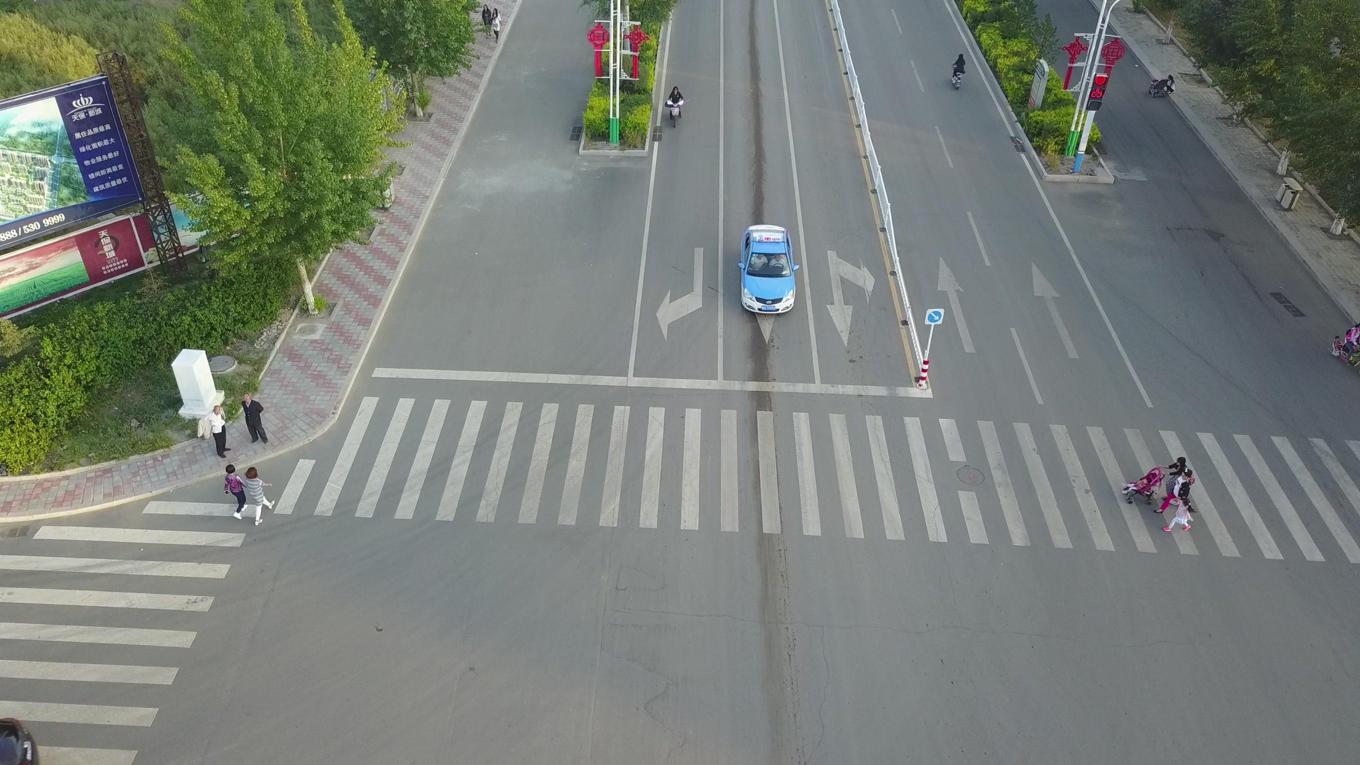 crossing Object Detection Dataset by shanghaijiaotong university