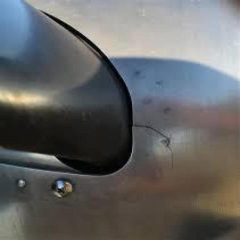 cracks and corrosion Object Detection Dataset by computer vision