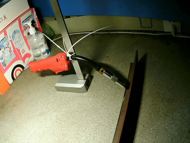 welding gun Object Detection Model by nanchang university