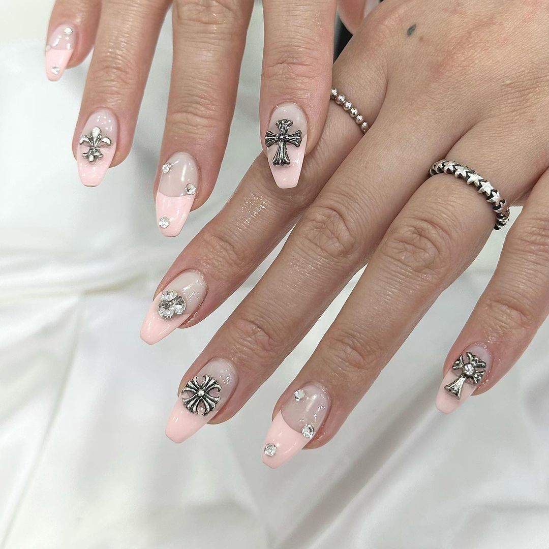 nail Instance Segmentation Dataset and Pre-Trained Model by project-lktpj