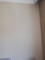 Crack Detection (crack-detection-6zfku) - Roboflow Universe