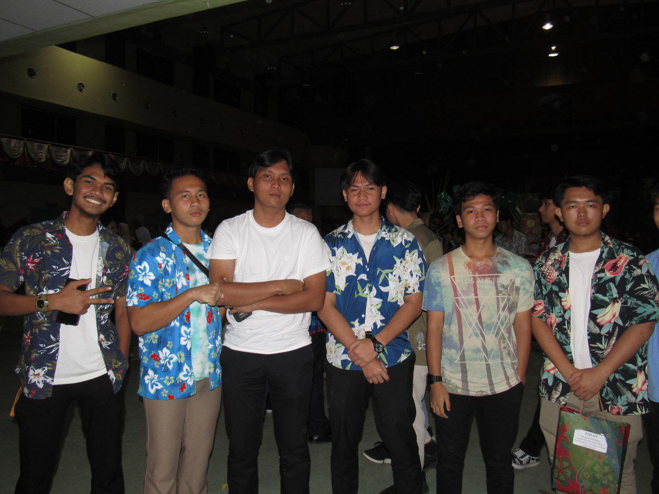 PPE detection by using image processing - Roboflow Universe