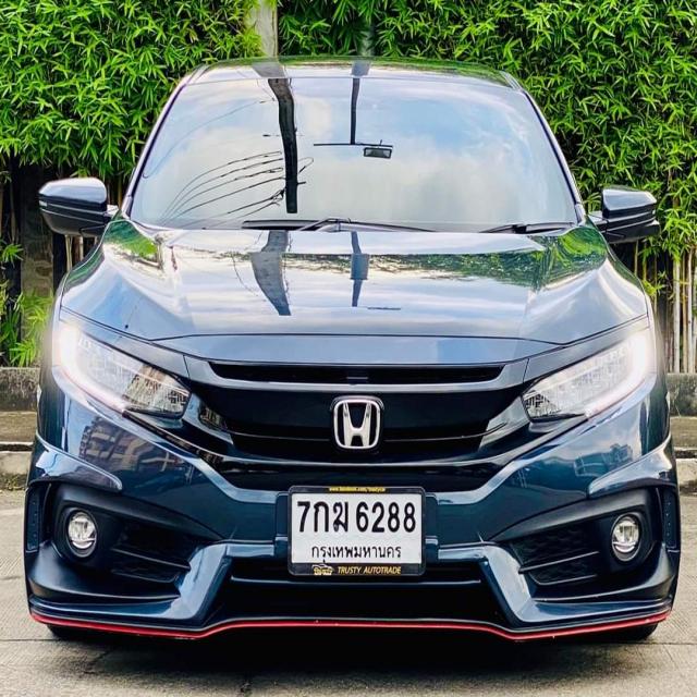 License-plate Object Detection Dataset and Pre-Trained Model by Hello World