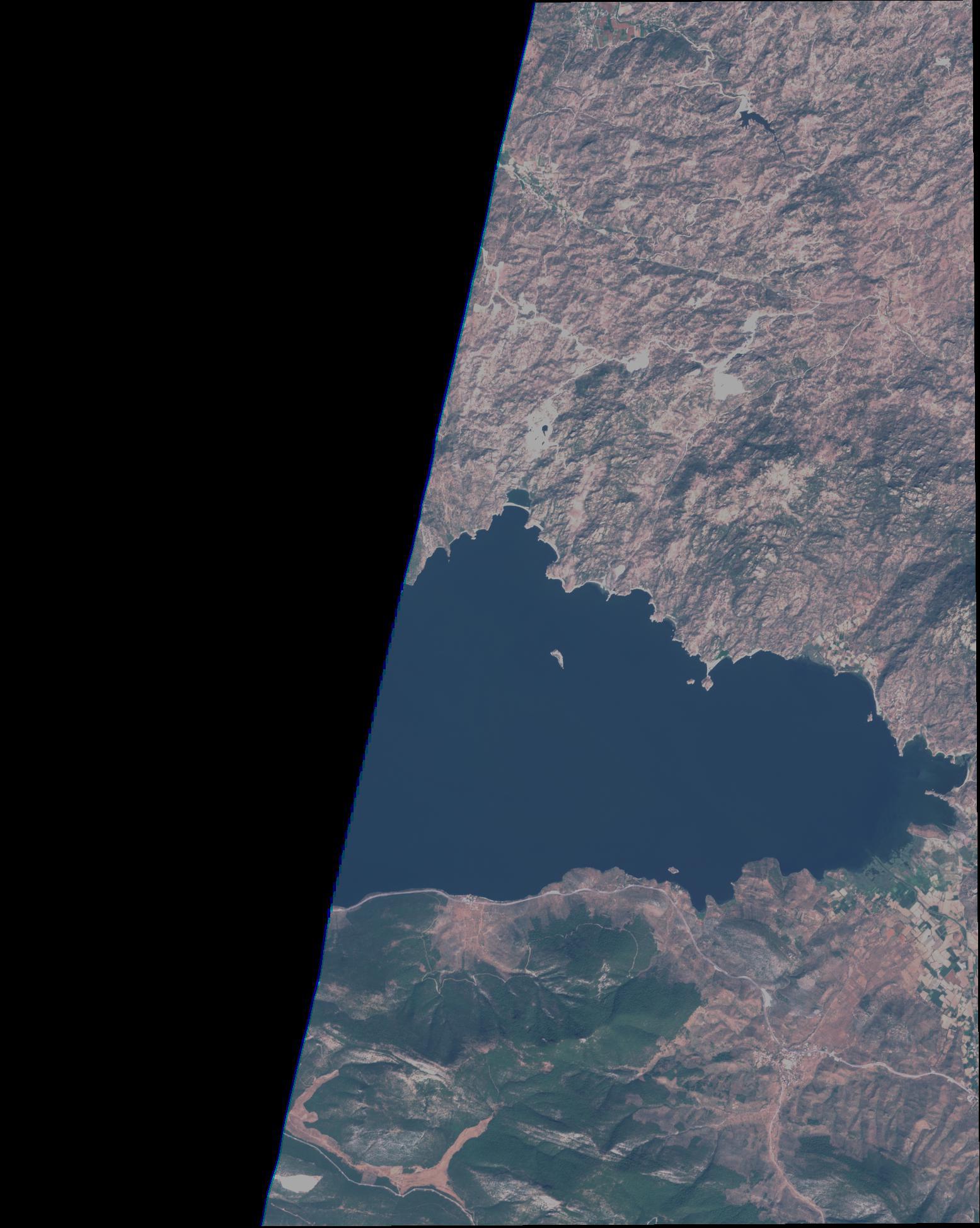 segment water in images Object Detection Dataset by Carmen