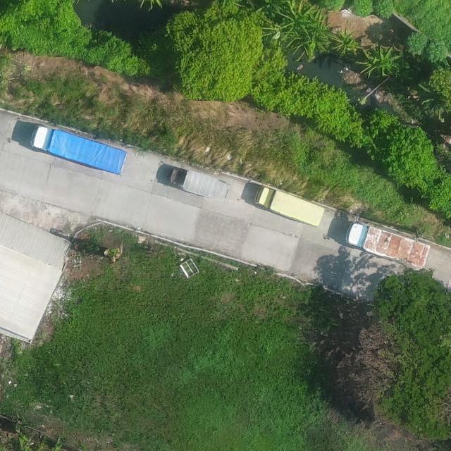 OBJECT DETECTION EIC CARnCAR poly V2 Object Detection Dataset and Pre-Trained Model by POSTOUT