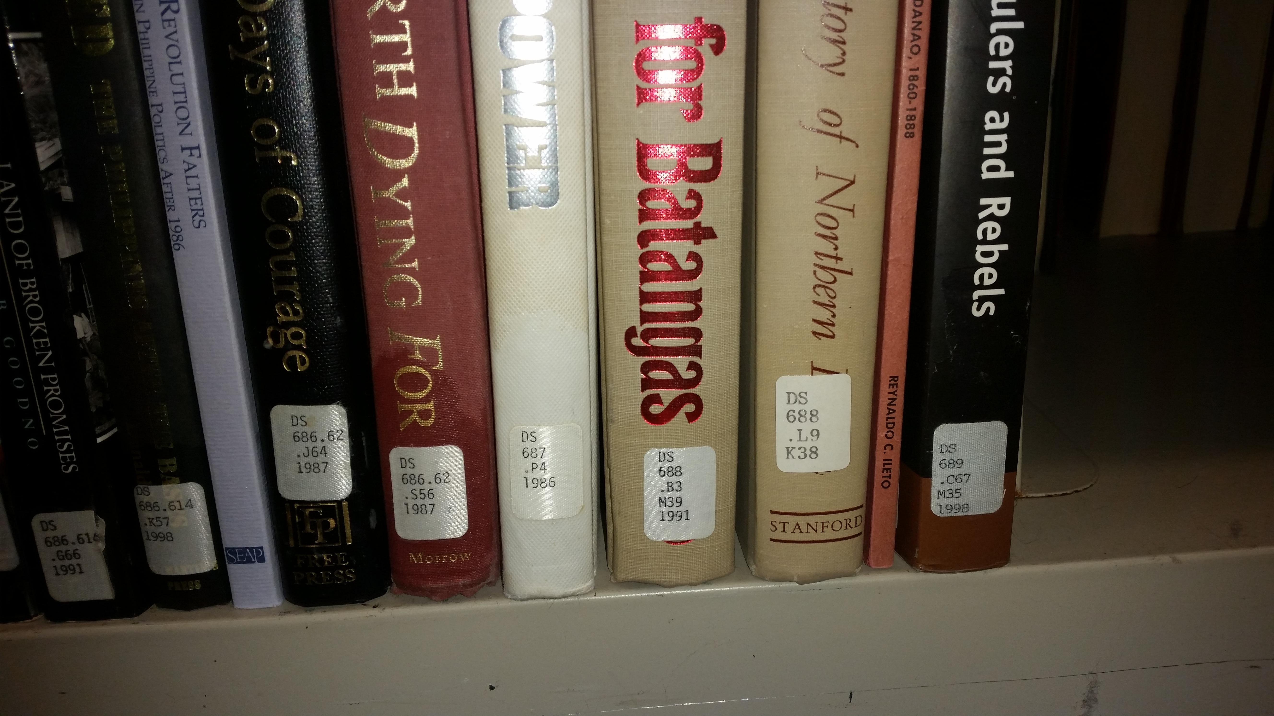 Books Object Detection Dataset by zihaowang999@gmail.com