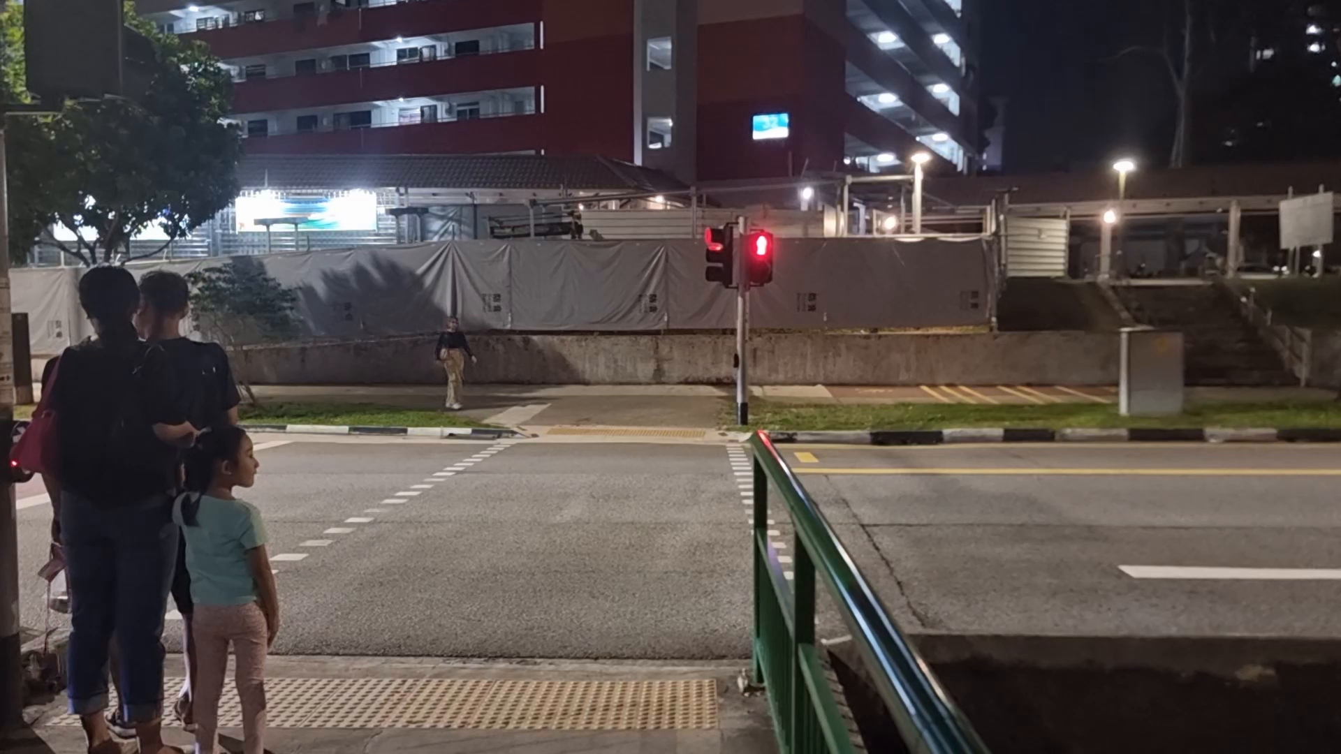 Night_vid_validation Object Detection Dataset by national university of ...