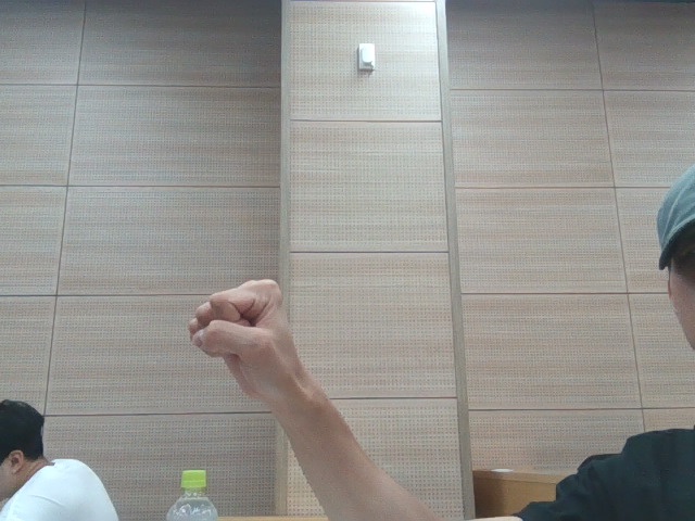 rock-paper-scissor Object Detection Model by SKKU AI Education