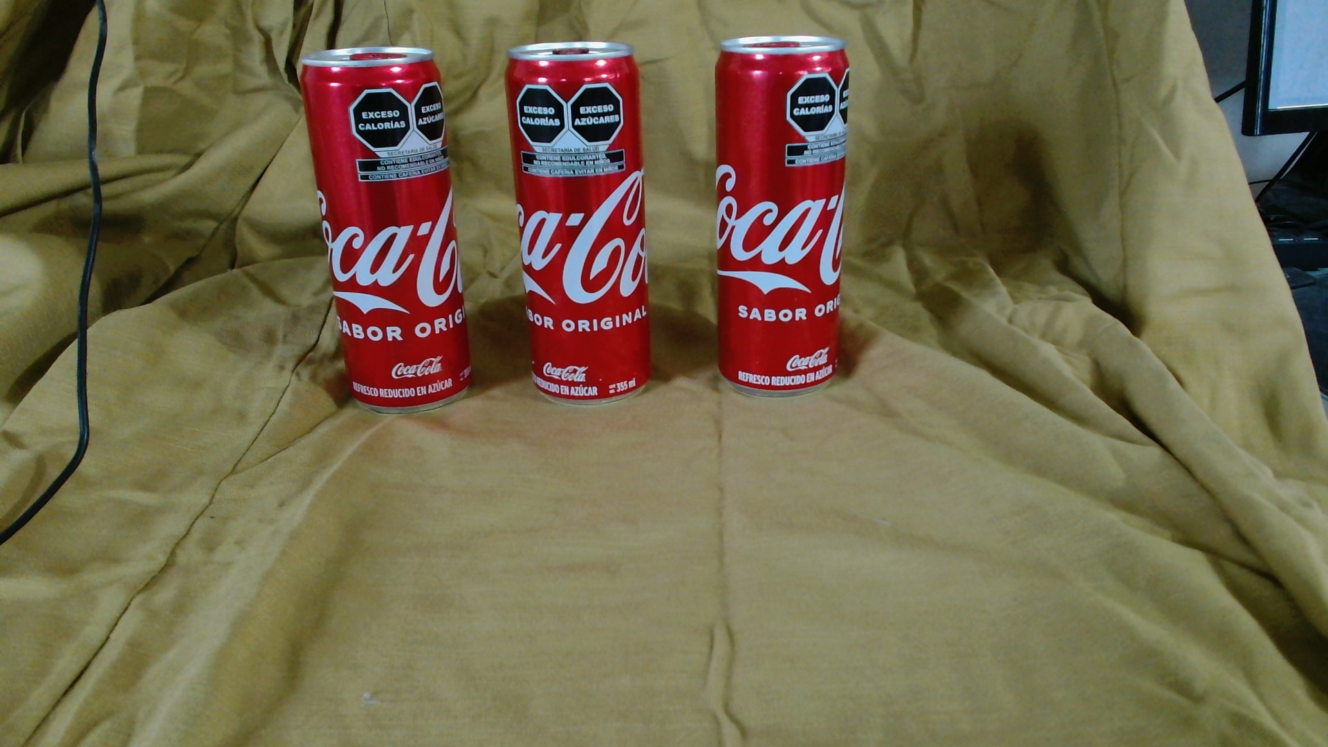 Latas Object Detection Dataset by Pollos