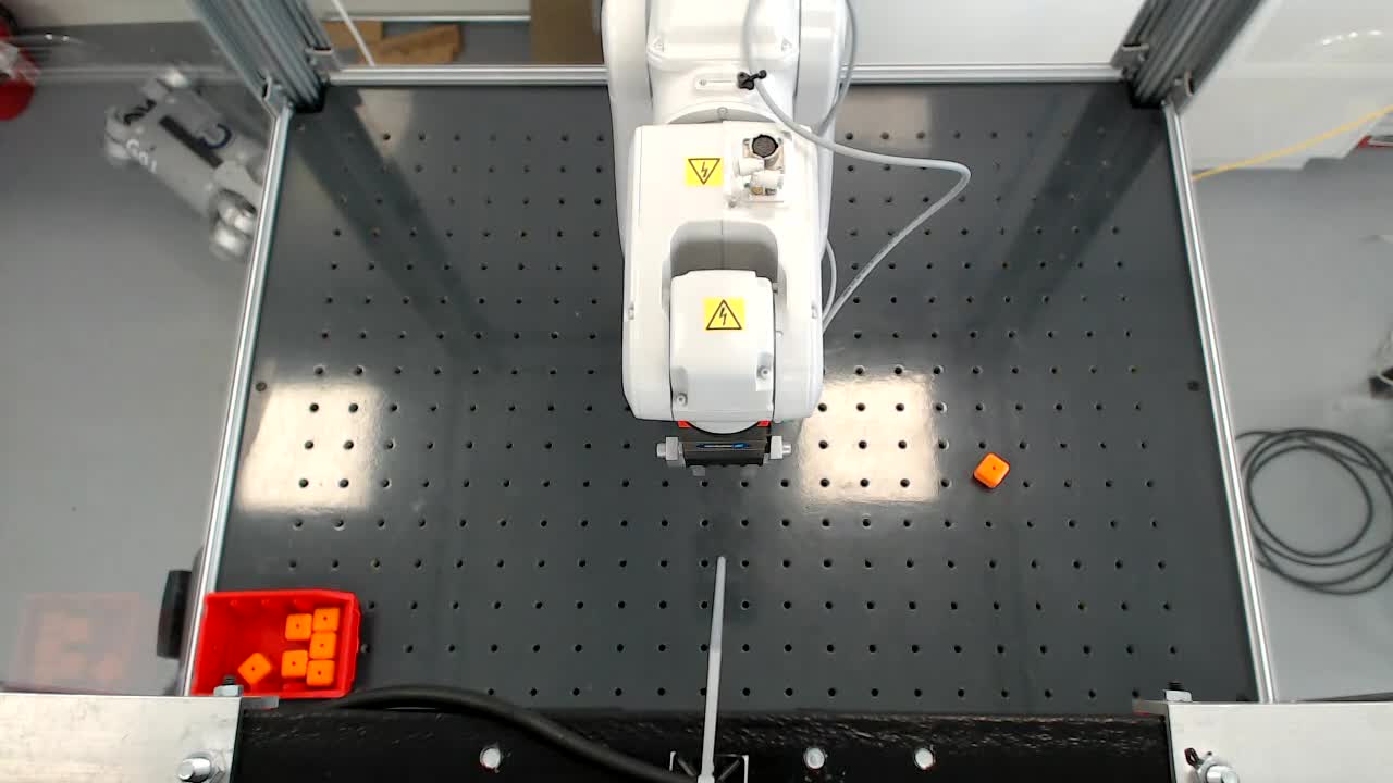 Cube Detection Project Object Detection Model by ROBOARM