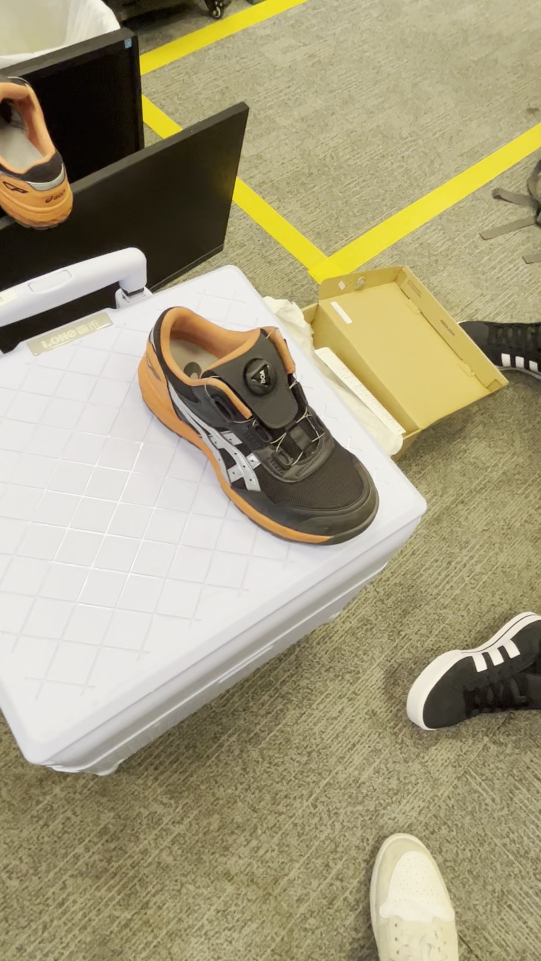 PPE-Safety Object Detection Dataset by ming kin NG