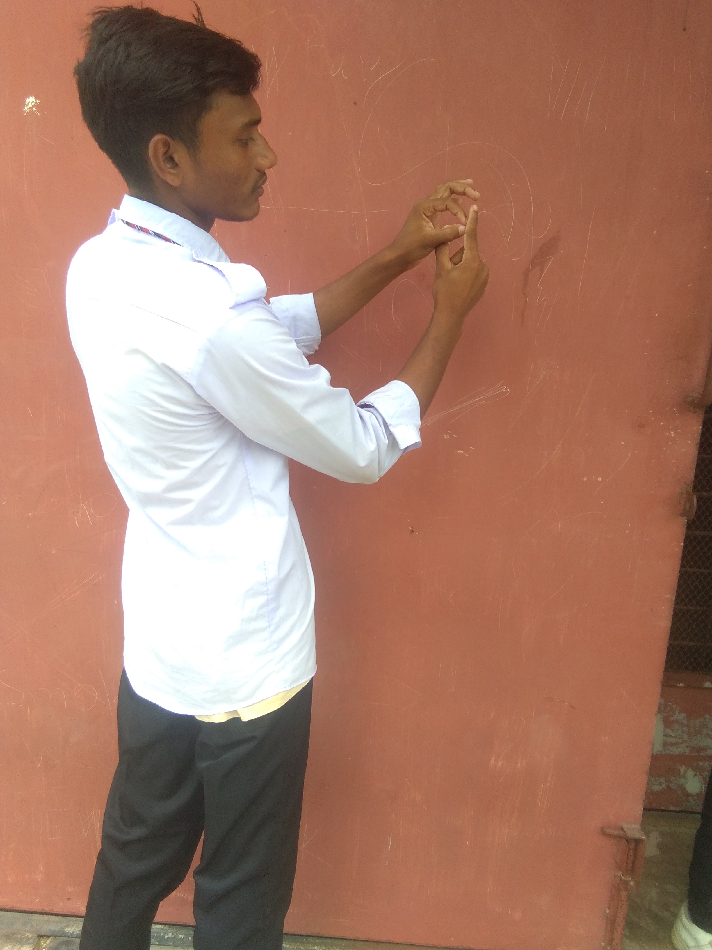 Bangla Sign Language T-2 Object Detection Model by Bangla in english