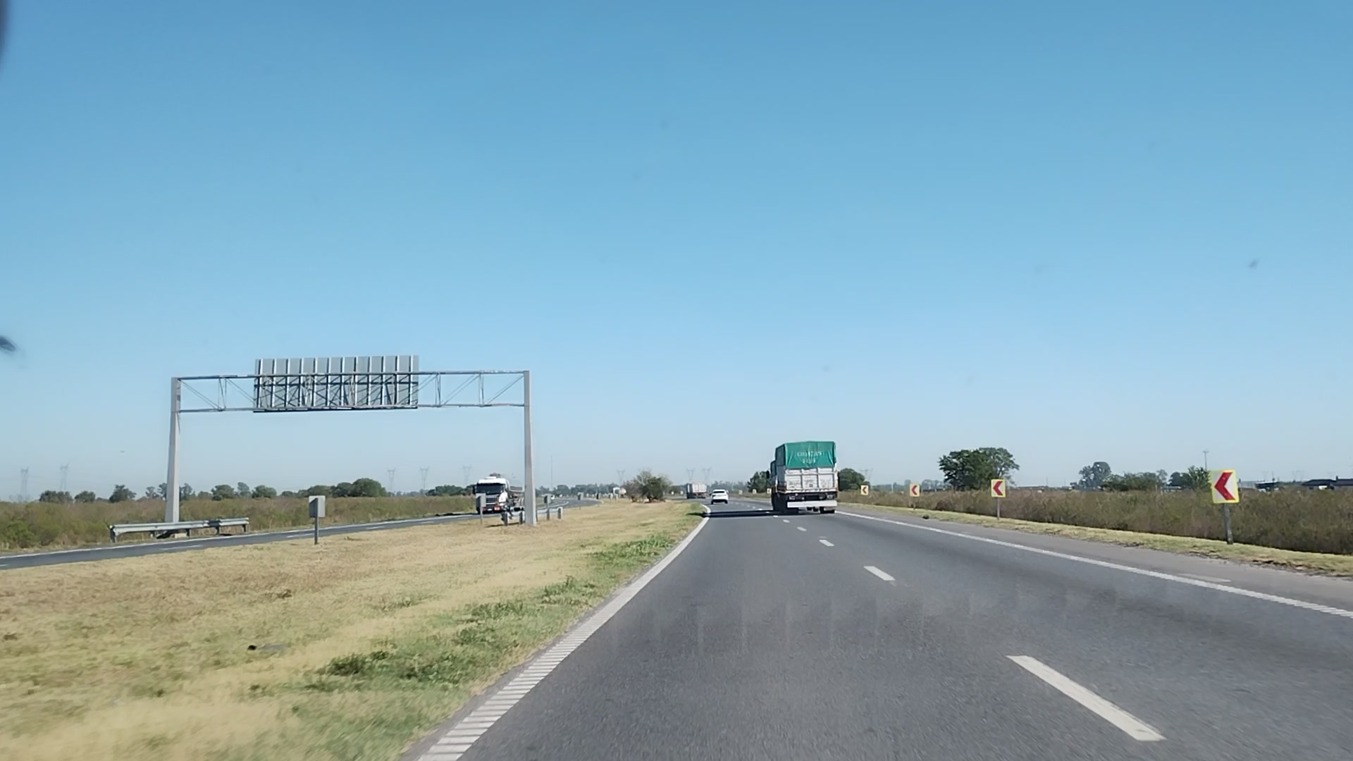 transmission towers Object Detection Model by DL