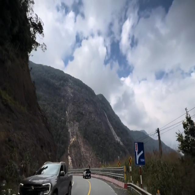 data_3000 Instance Segmentation Dataset by school