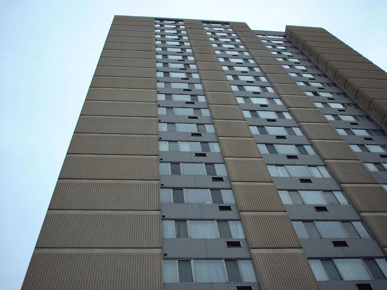 Proiect 5 - apartment_building Object Detection Dataset by Victor Andrei Cabulea